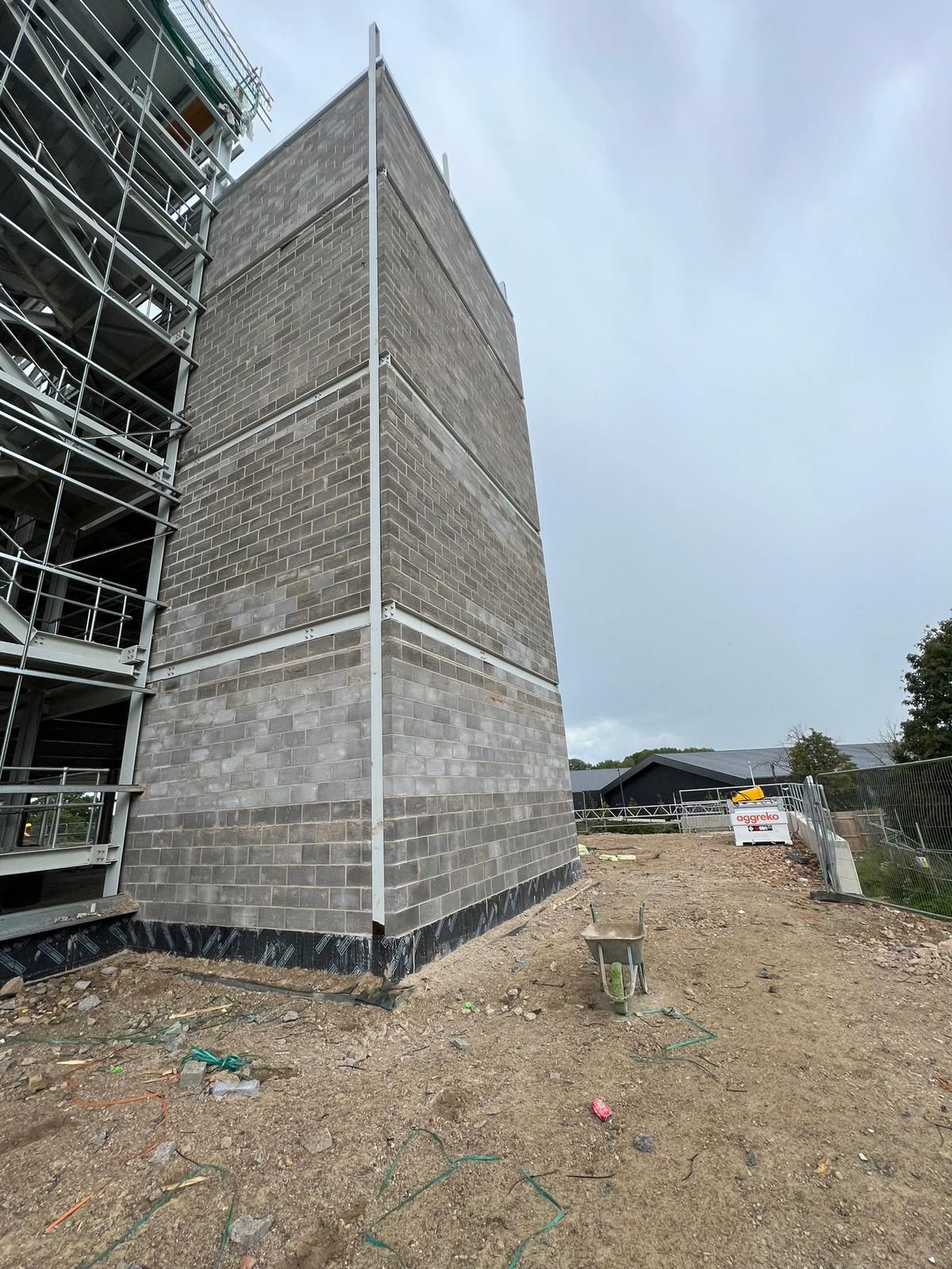 Disney Studios, Shinfield - EE Structures