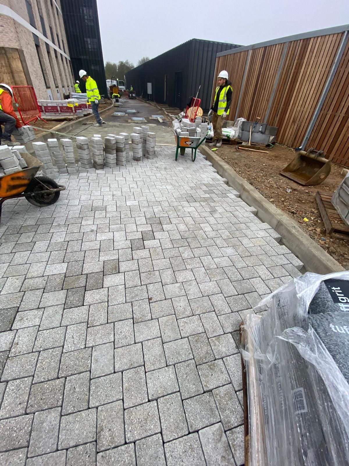 Begbroke Science Park, Oxford University - EE Structures